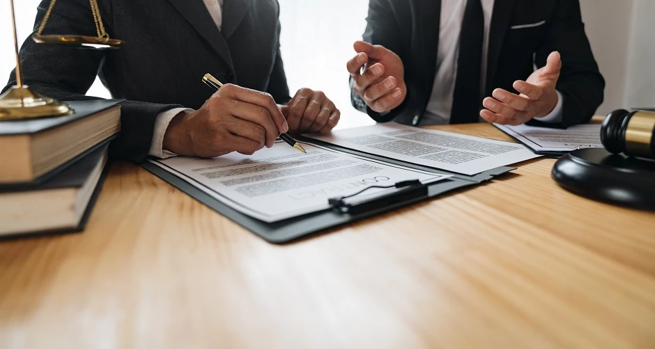 PLLC vs LLC: Choosing the Best Business Structure in New York